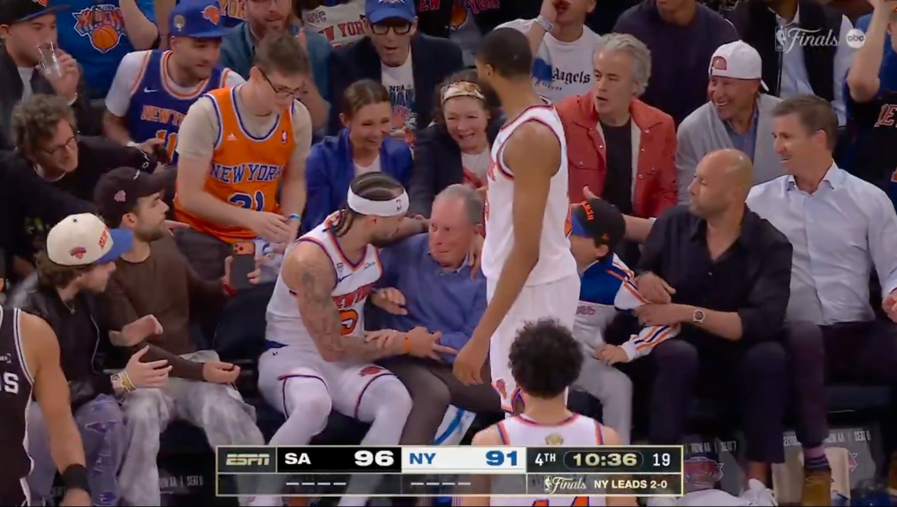 Knicks player crashes into billionaire Mayor Bloomberg