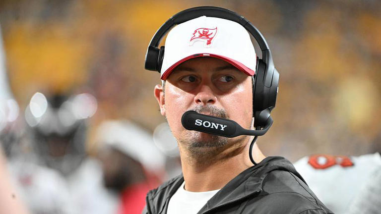 Eagles coach didn't hold back on decision to join team despite not ...