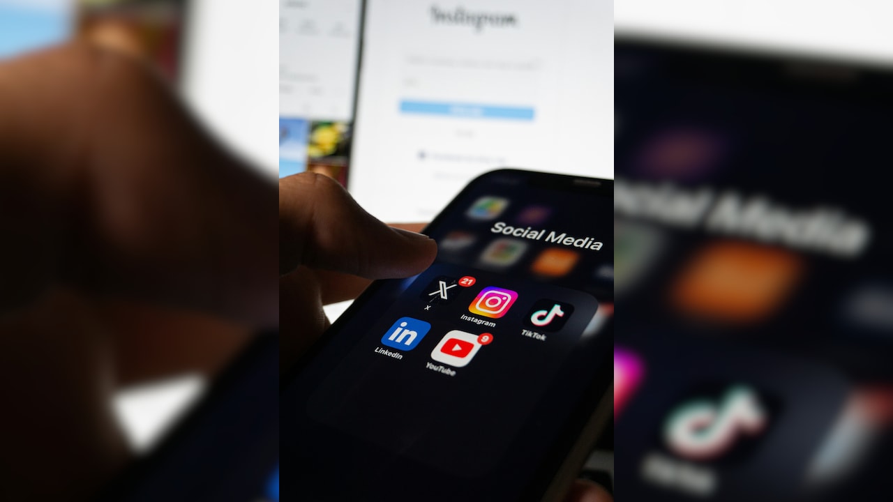 Canada plans to ban children under 16 from social media, introduce new ...