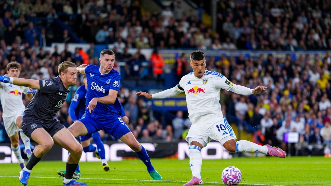 Rangers cool interest as Middlesbrough eye Joel Piroe move