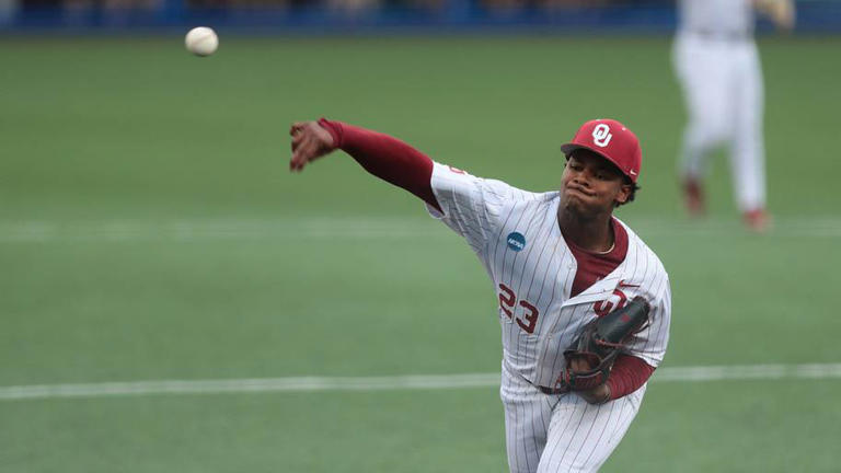 Looking back at Oklahoma's series against the Alabama Crimson Tide