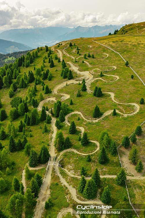 Il Bike Park Plan de Corones ha riaperto a maggio e prosegue la ...