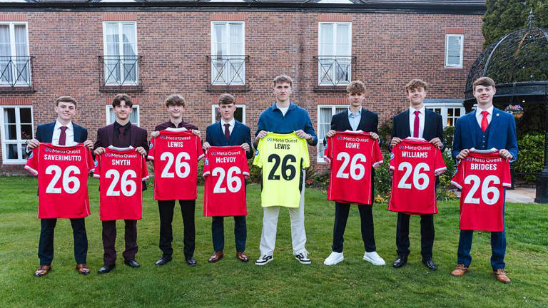 Wrexham sign former Liverpool goalkeeper as eight scholarships announced