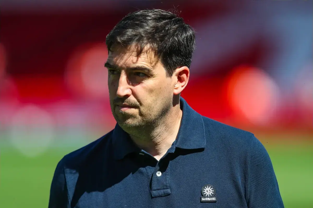 Liverpool target signs contract with new club