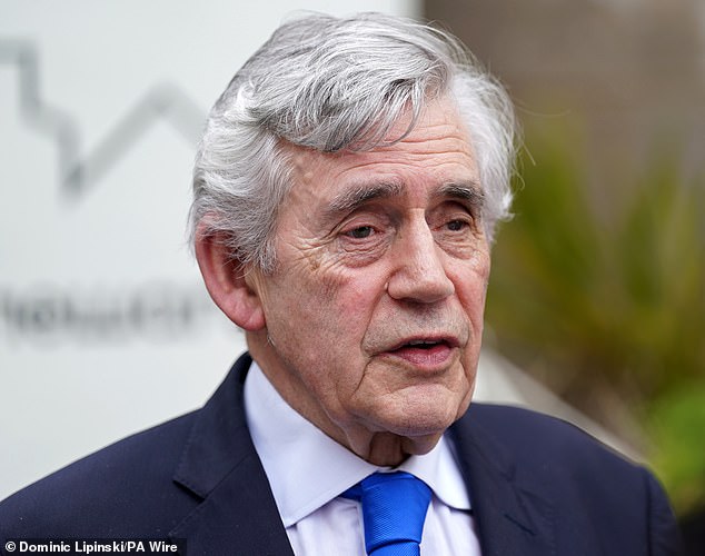 Police 'set to interview Gordon Brown' in Peter Mandelson probe