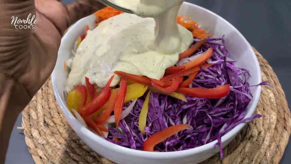 Fresh and easy coleslaw recipe