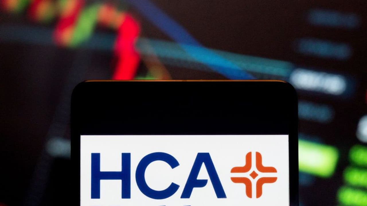 Michael Burry loads up on HCA despite 23% YTD fall — calls hospital ...