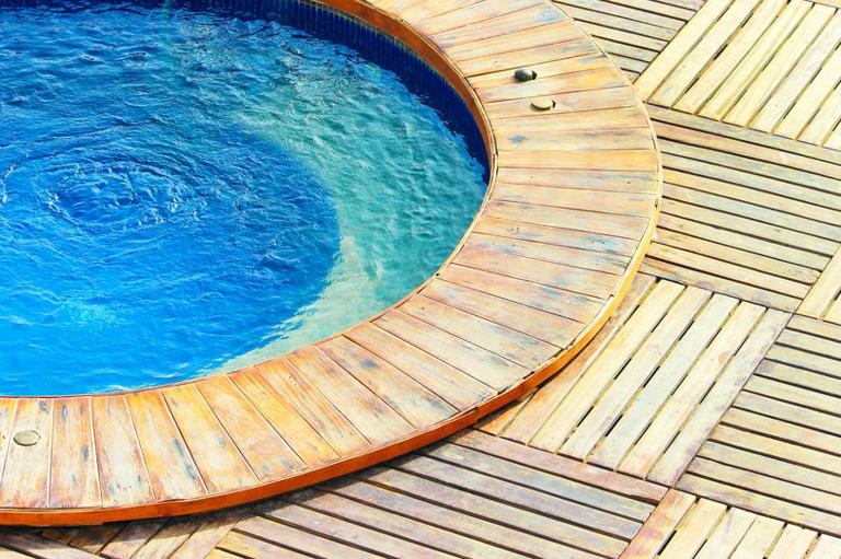 Inquest opens into tragic hot tub drowning of Dawlish man