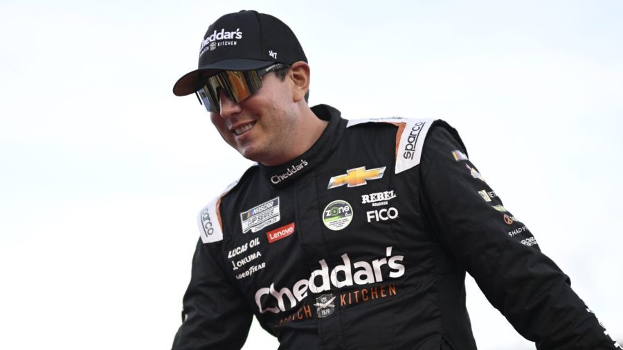 Kurt Busch shares message of mourning after death of Kyle: 'Rest easy ...