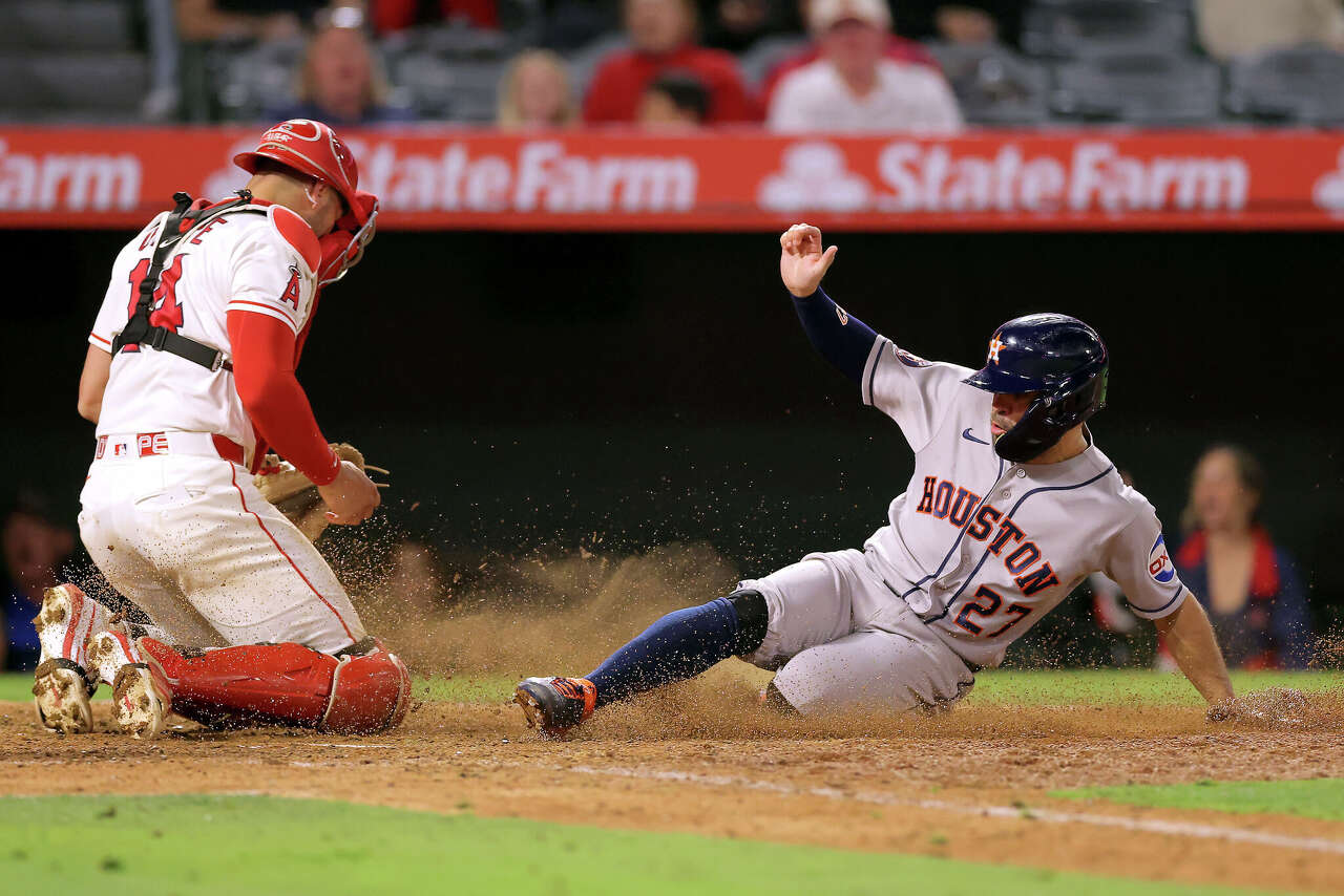 Late rally, Jose Altuve's bold baserunning lift Houston Astros to 10 ...
