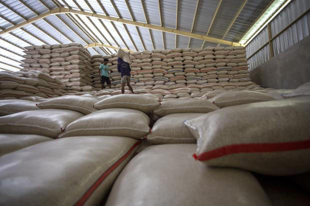 Bantuan beras 10 kg diperpanjang 3 bulan, sasar 33,2 juta penerima