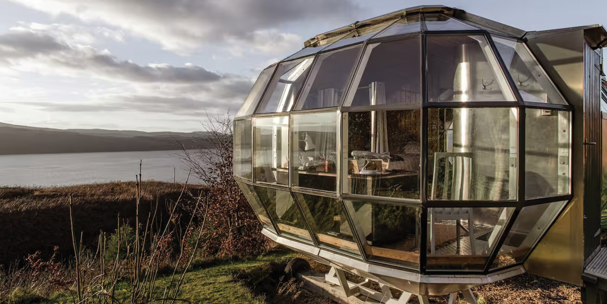 15 of the UK's most unusual Airbnbs, from hobbit hideaways to a ...