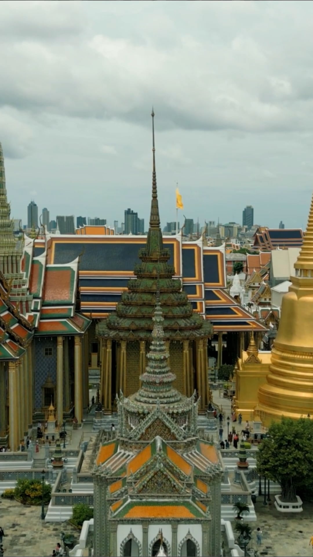 Wat Pho, Thailand: Drone tour of Bangkok's Buddhist temple