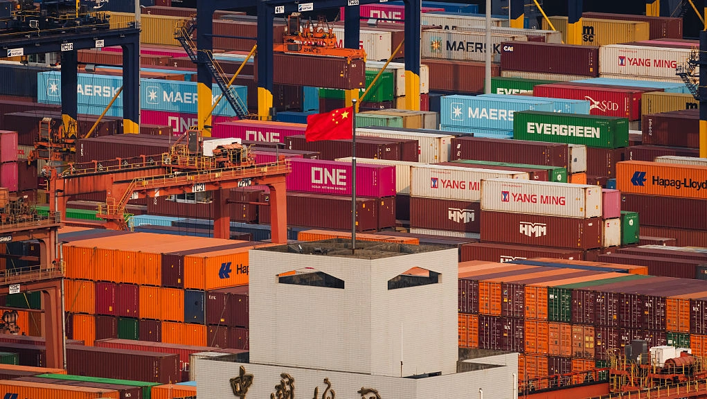 China's May trade surplus tops forecasts on AI export lift
