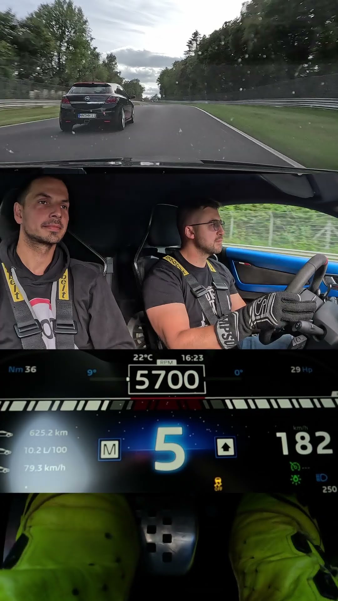 Alpine A110R blocked by ambitious Opel at the Nürburgring