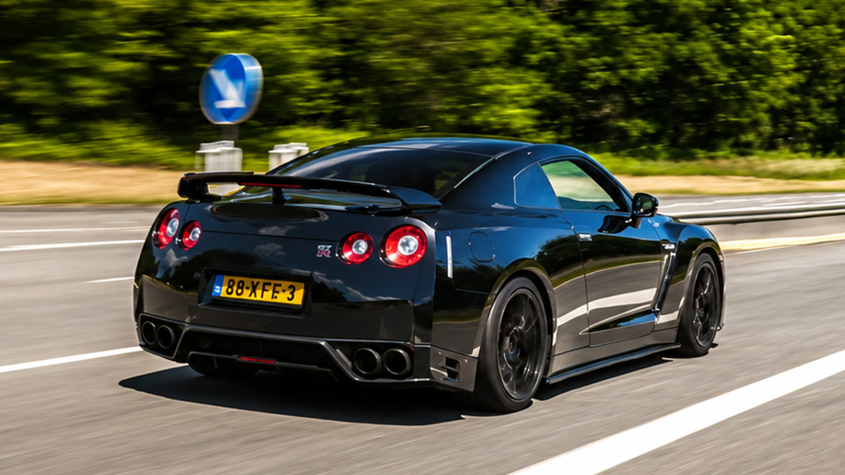 Hard acceleration gives this Nissan GT-R a dramatic exit
