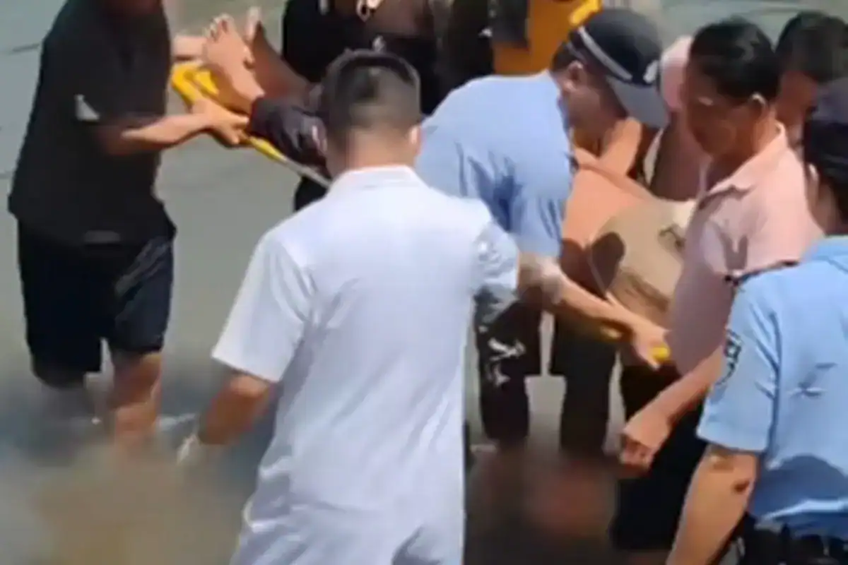 Turista chinês sobrevive 7 dias à deriva no mar comendo caranguejos