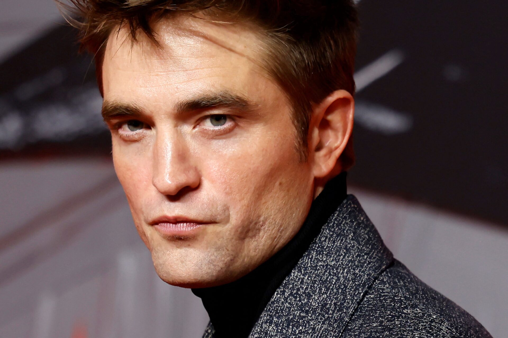 A body unsuitable for Batman? Robert Pattinson defends himself against ...