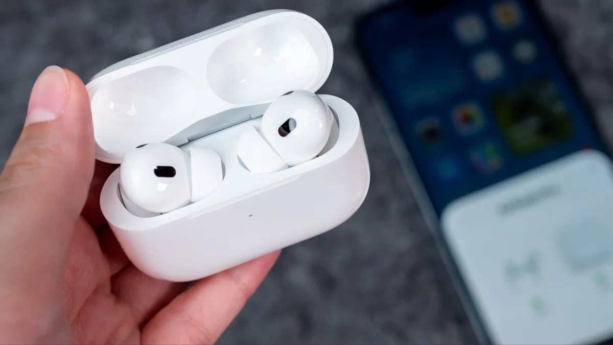 Apple brings custom EQ controls to latest AirPodsPublished on: June 9 ...