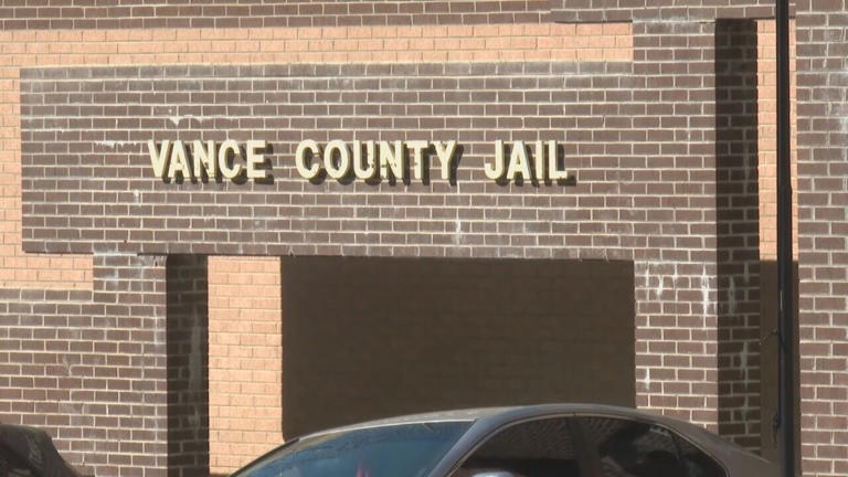 Escaped NC inmates recaptured in Asheville