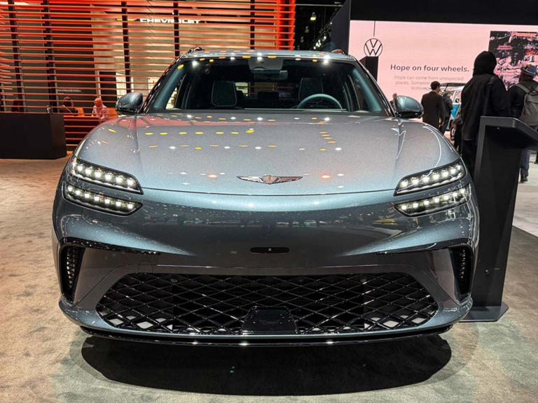 ¿Cuáles son los 5 autos del 2026 con mejor iluminación nocturna según ...