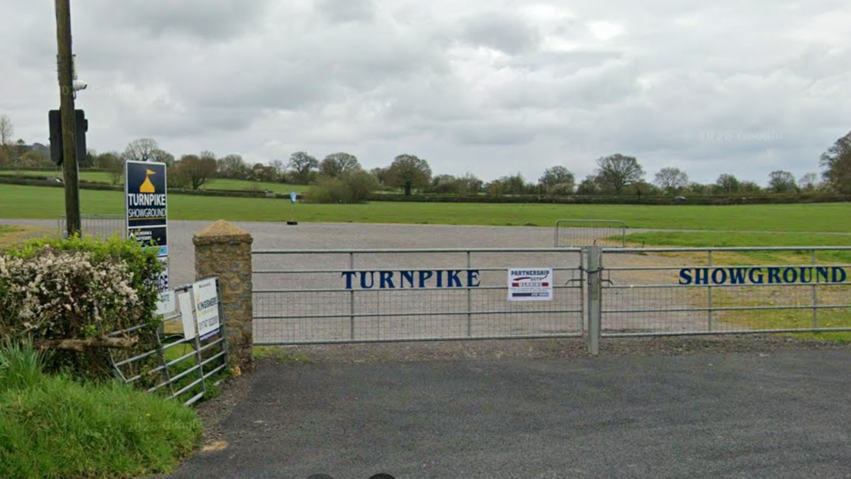 Teenage girls sexually assaulted at tractor show