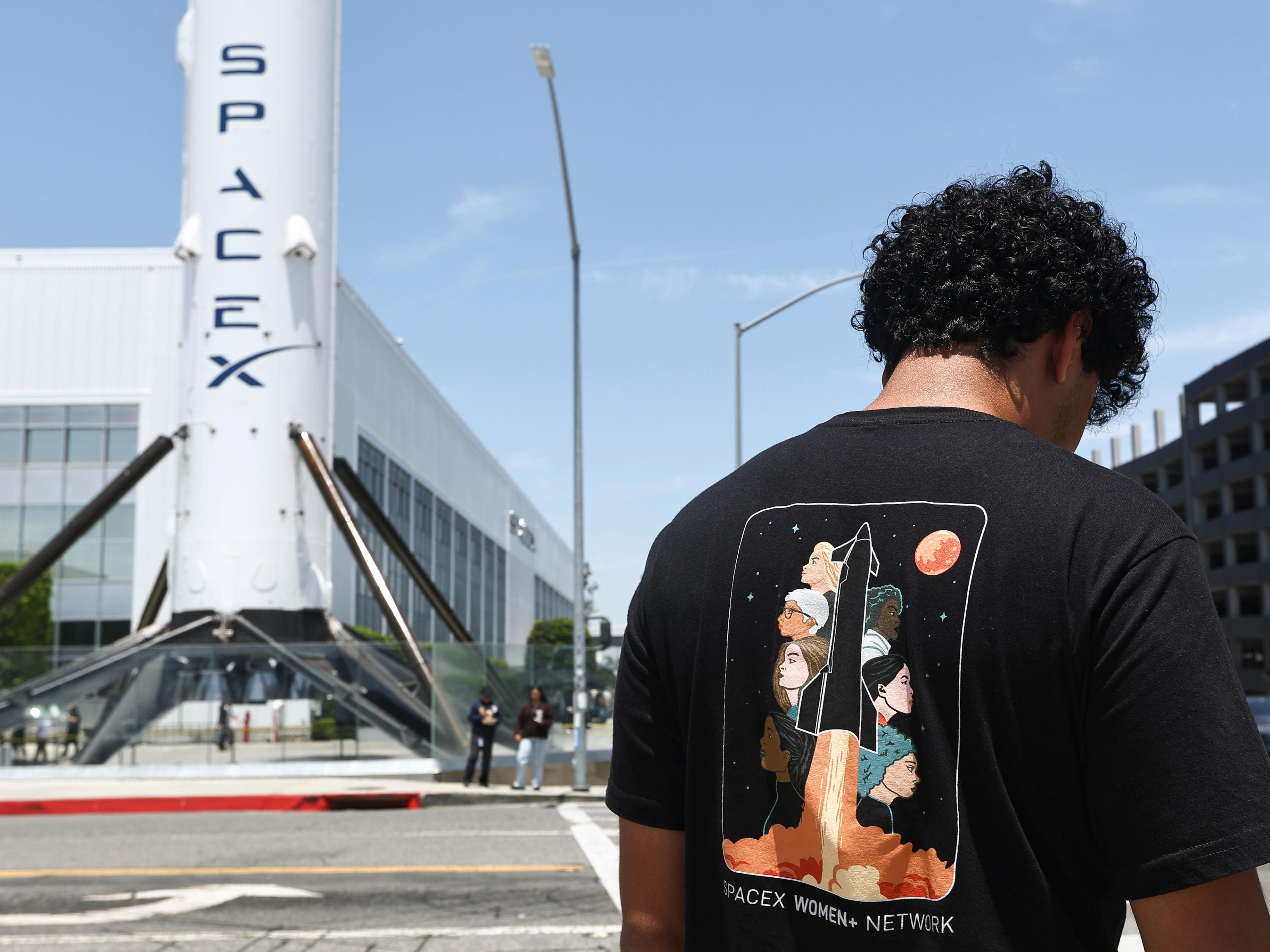 Elon Musk shared a fresh look at the AI data centers SpaceX wants to ...