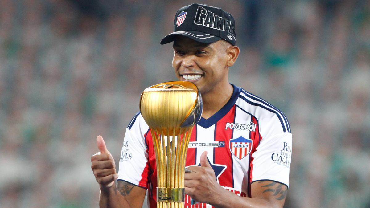 Bacca y Muriel, del Sevilla a la gloria en el fútbol de Colombia