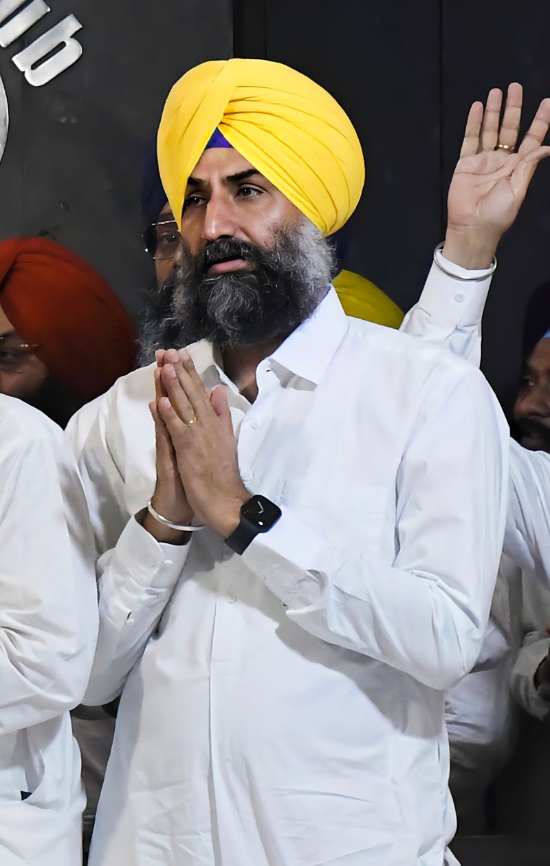 Deep Sidhu's brother shares stage with Waris Punjab De