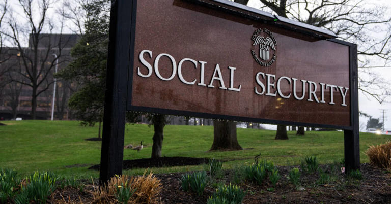 Social Security retirement trust fund may be depleted in 2032, new ...
