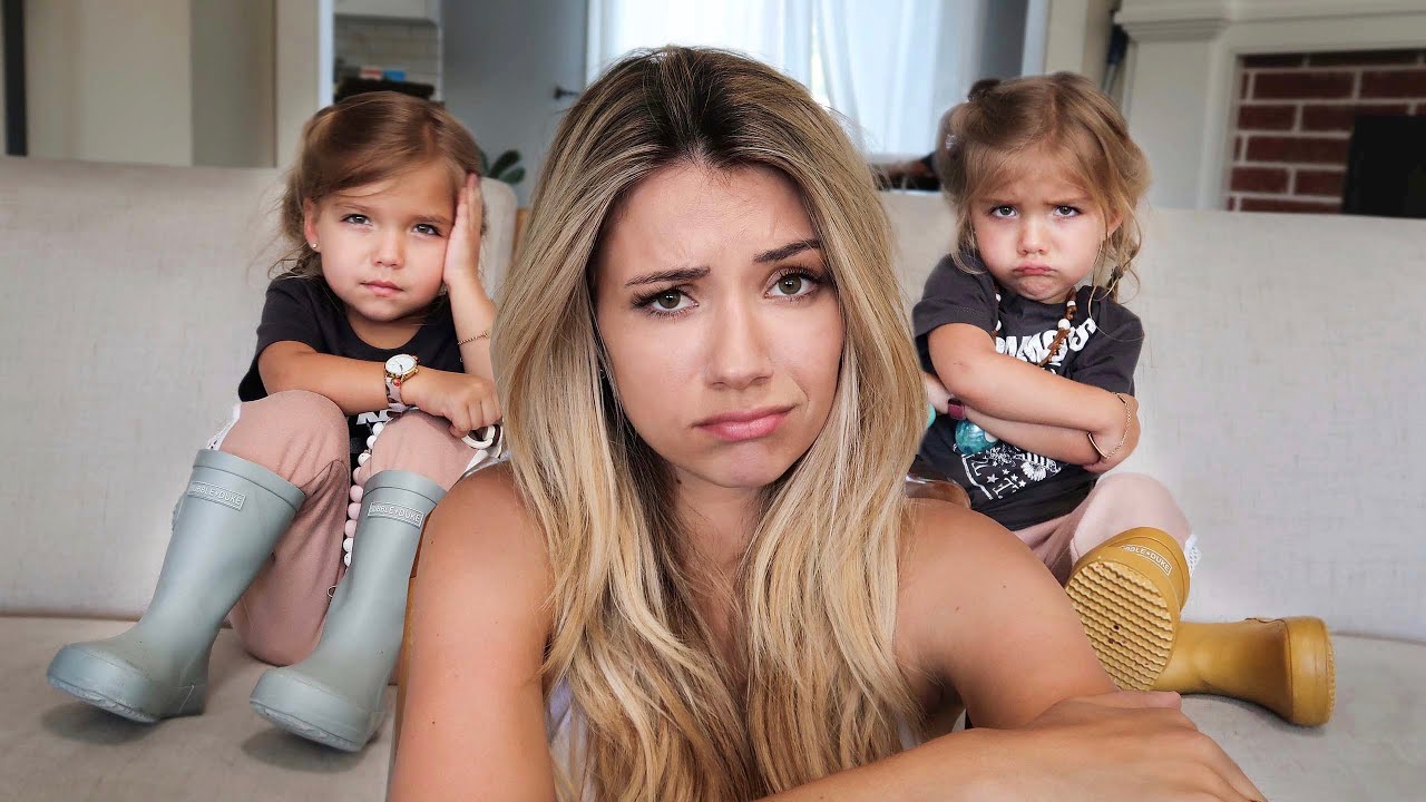 Young twins sadly declare they no longer want to be twins
