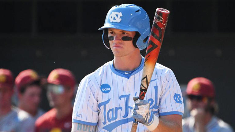 Reliving UNC's Hull's game-winning hit against USC