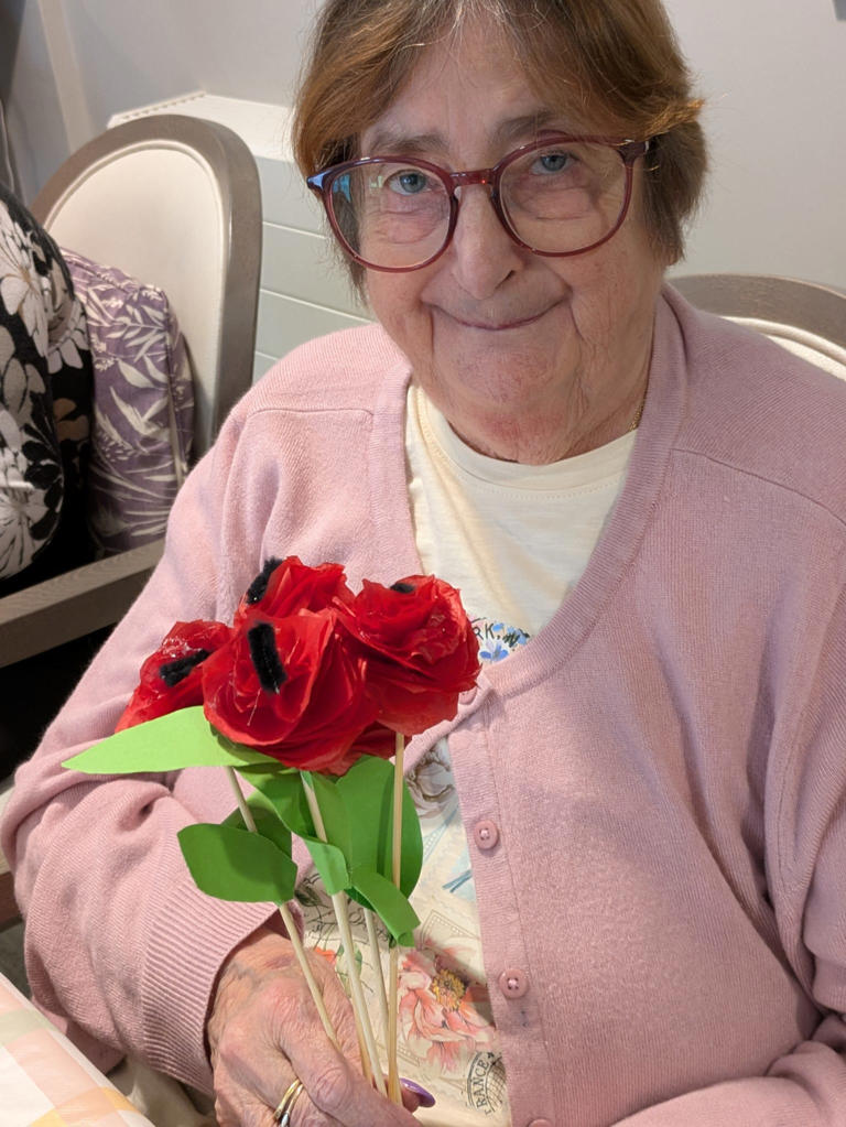 Chorley's Astley View residents look back on history through art and ...