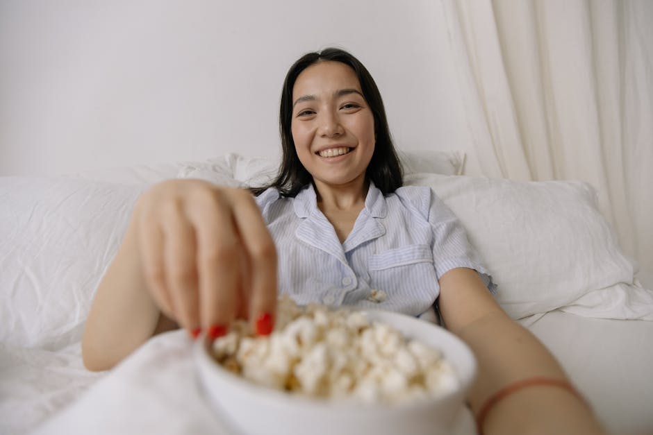 How to eat for better sleep: The best late-night snacks