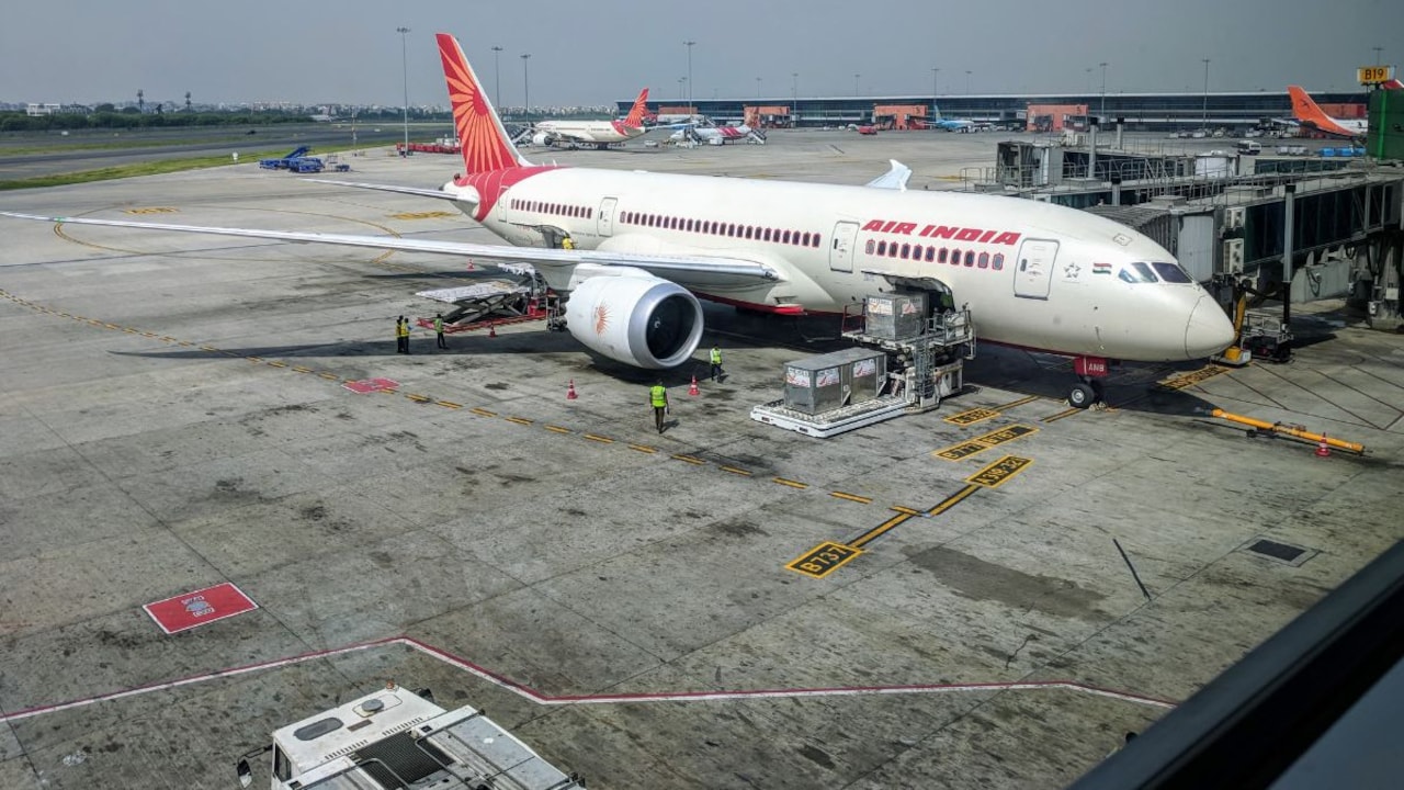 Air India passenger breaks window pane mid-flight, no-fly action looms