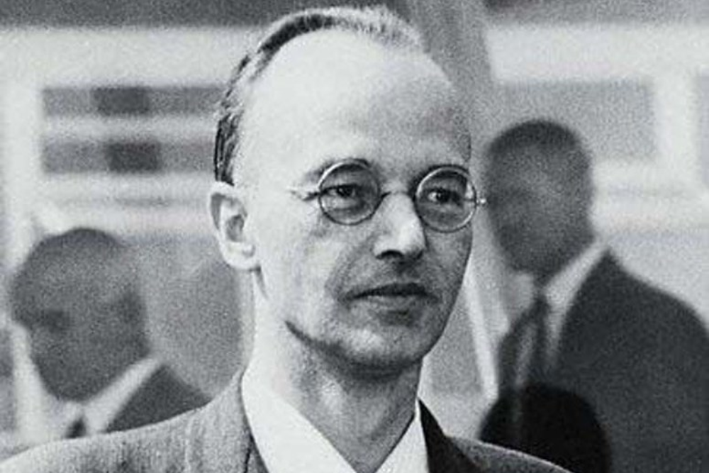 16 spies who changed history with one bold move