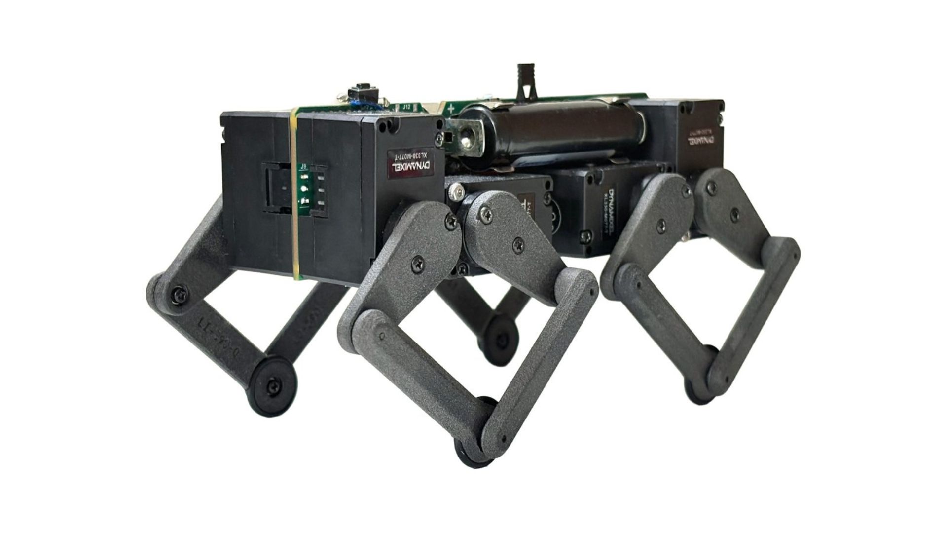 Video: New palm-sized robot with 8 smart actuators can walk, trot, and jump