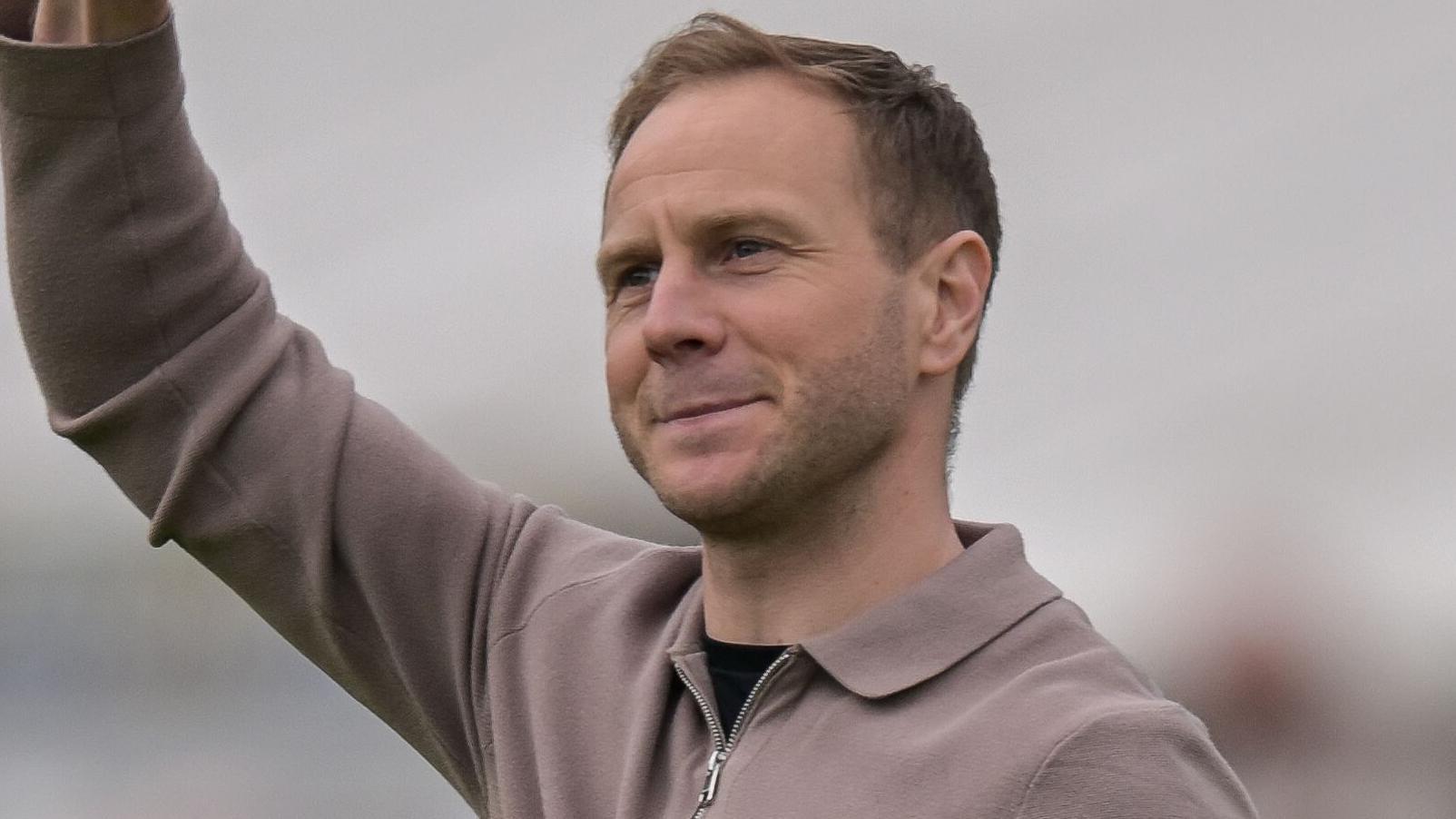 Rochdale appoint South Shields' Watson as manager