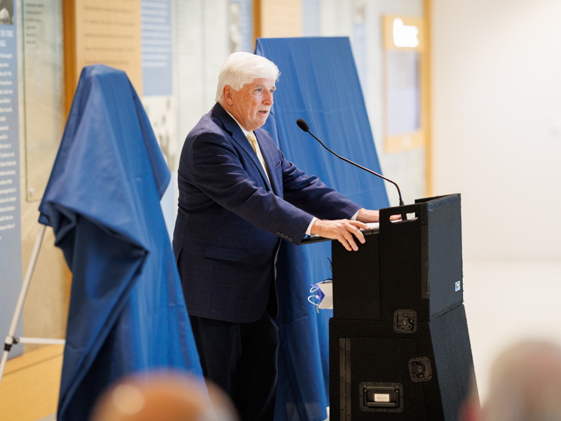 Dr. John E Hall honored for 50 years at UMMC