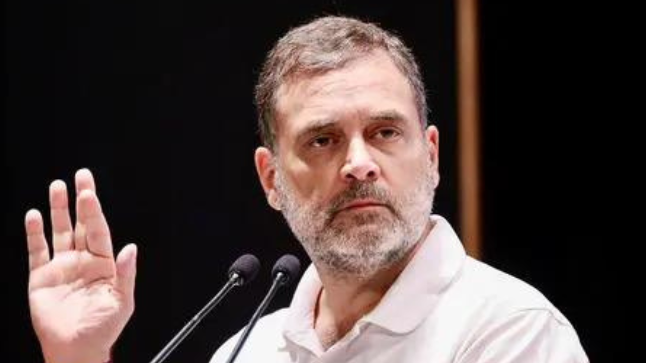 'Modi's loot model': Rahul Gandhi slams Centre over LPG price hike ...