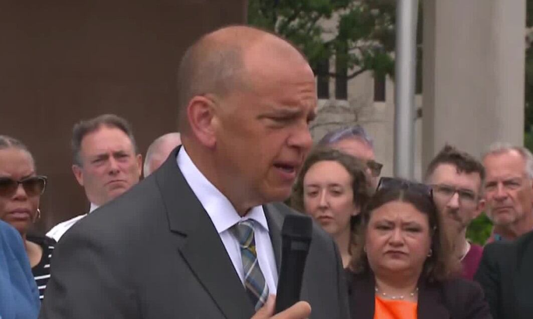 Mayor Kapszukiewcz calls for Old West End Fest to resume later this ...