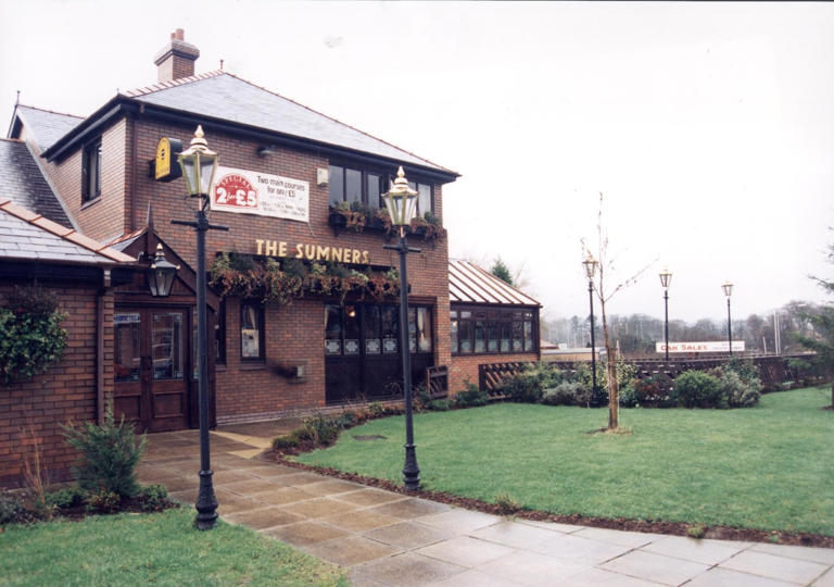32 old Preston pubs you’ll remember, from lost landmarks to buildings ...