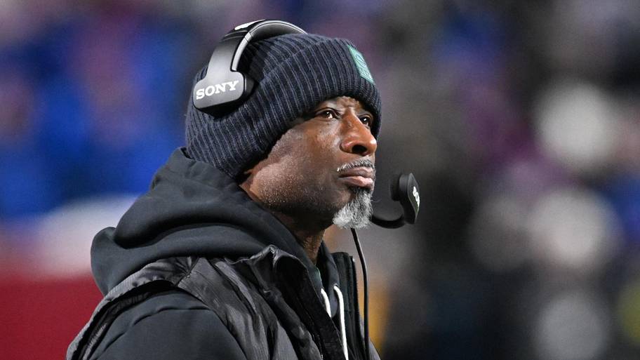Did Russell Wilson's retirement ruin the Jets backup quarterback plan?