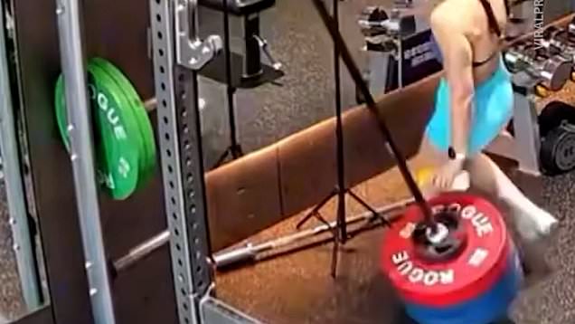 Gym mishap sends weights crashing on woman