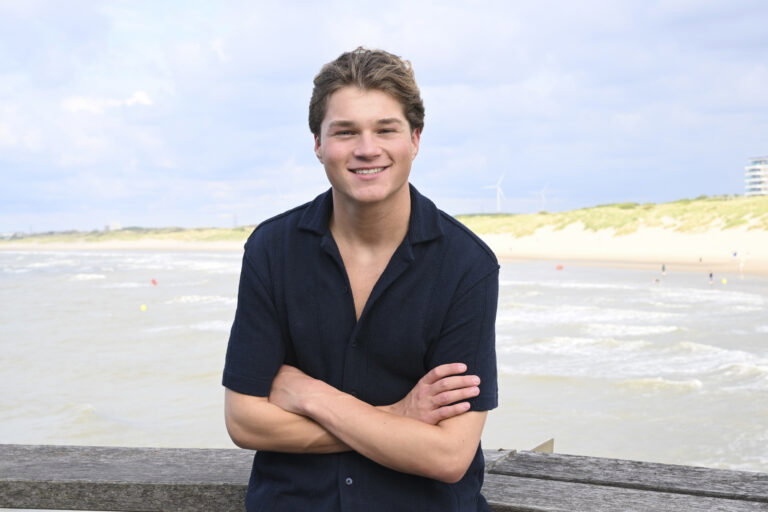 Nederlandse zanger Samuel Welten grote winnaar van Buma Awards