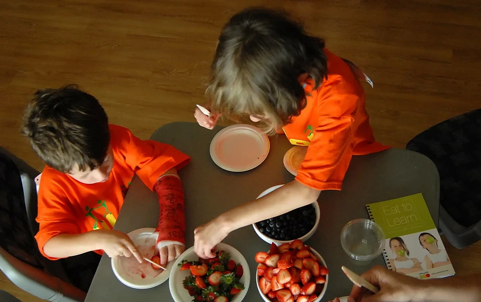 Protein-heavy, grazing-style meals reshape kids’ nutrition in 2026