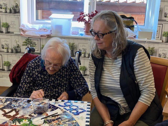 Deputy Lieutenant unveils community mosaic celebrating creativity and ...