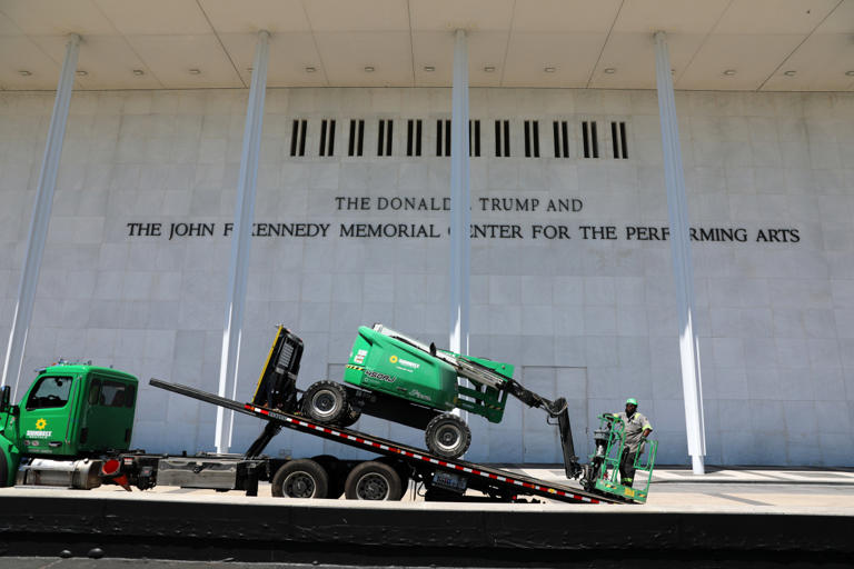The fading fun of Trump 2.0