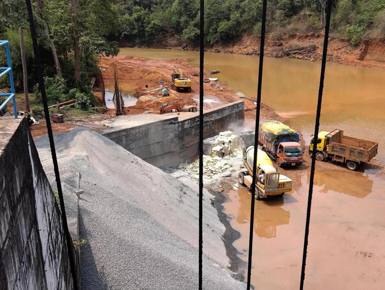 Riverbed levelling at Opa barrage now after monsoon