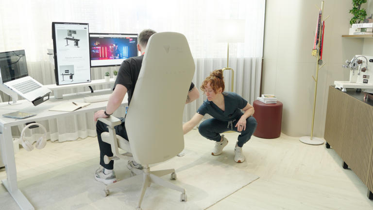 I was roasted by a physician to find out how to sit in a healthier ...